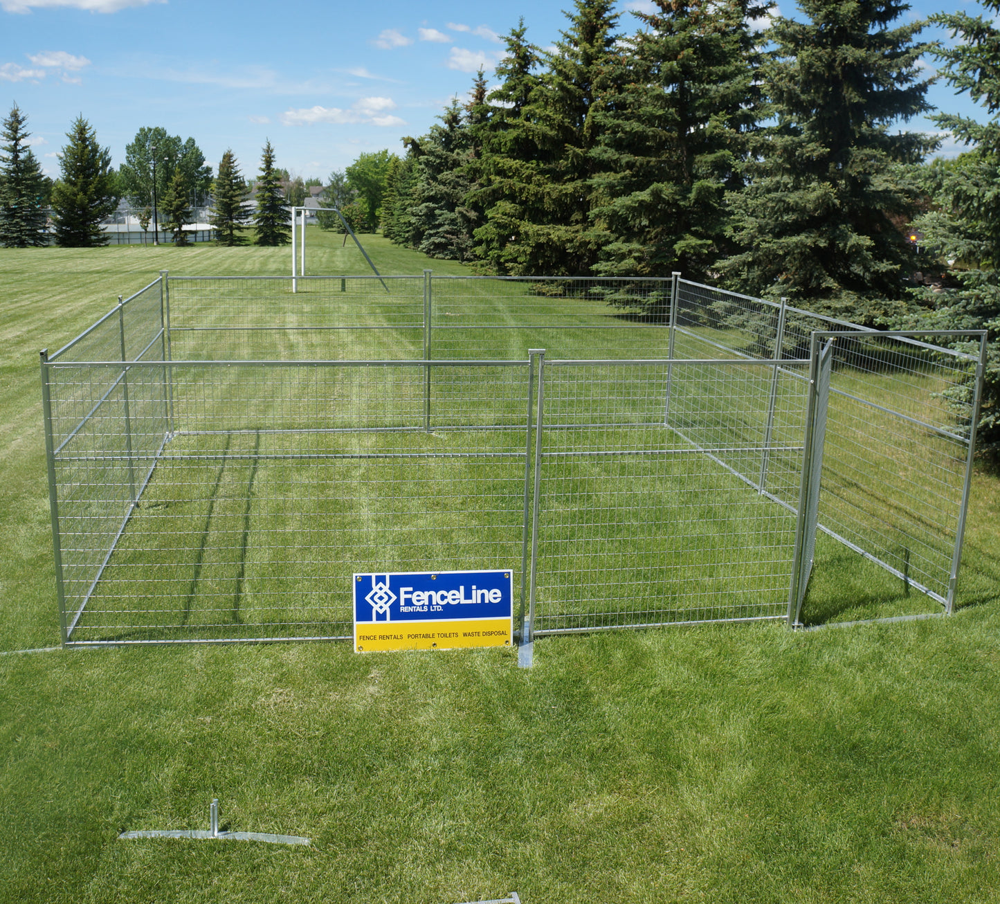 20' x 20' Dog Run Package W/ Deluxe Gate – Fence Sales - Fenceline