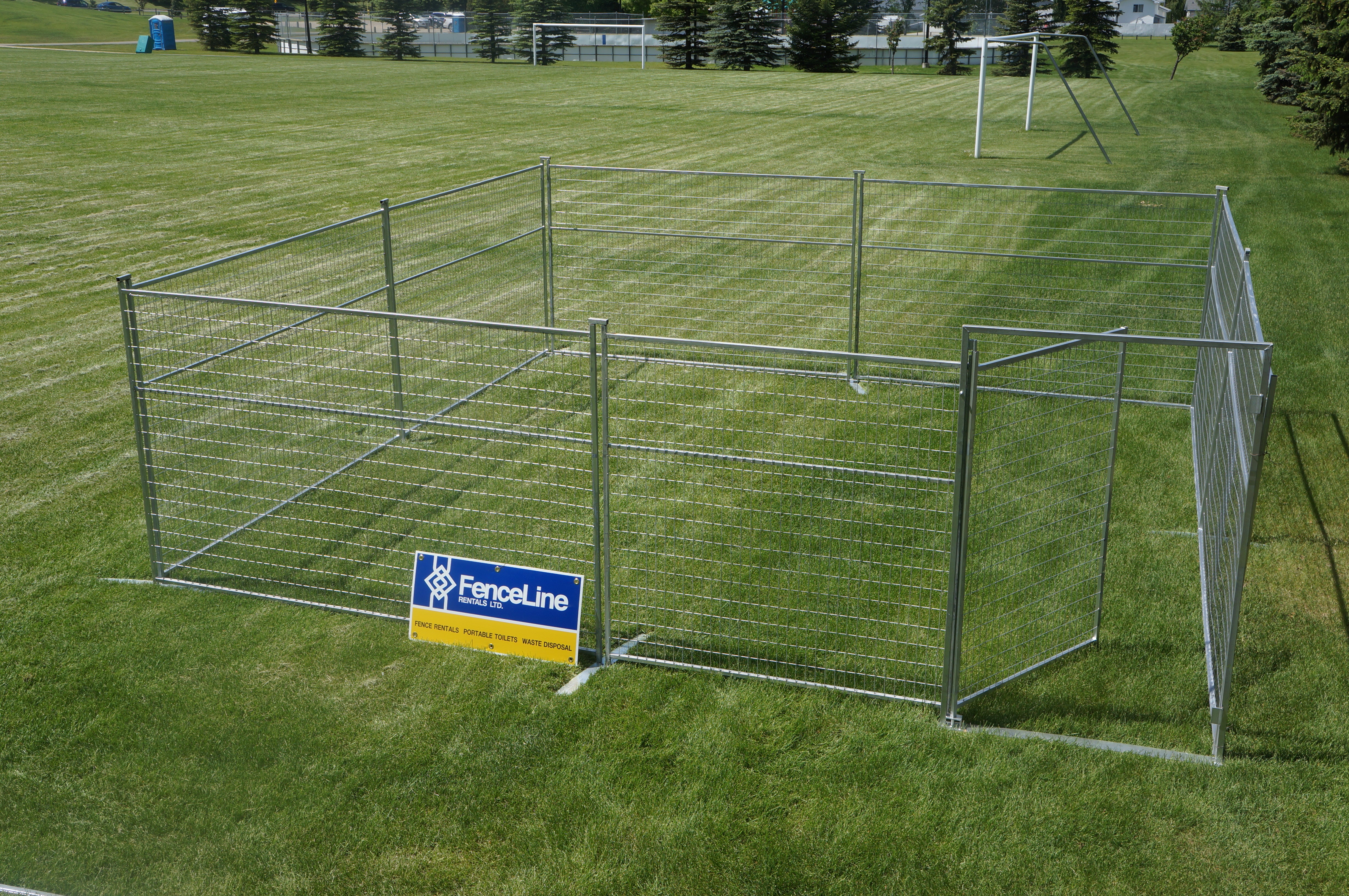 20' x 20' Dog Run Package W/ Deluxe Gate – Fence Sales - Fenceline